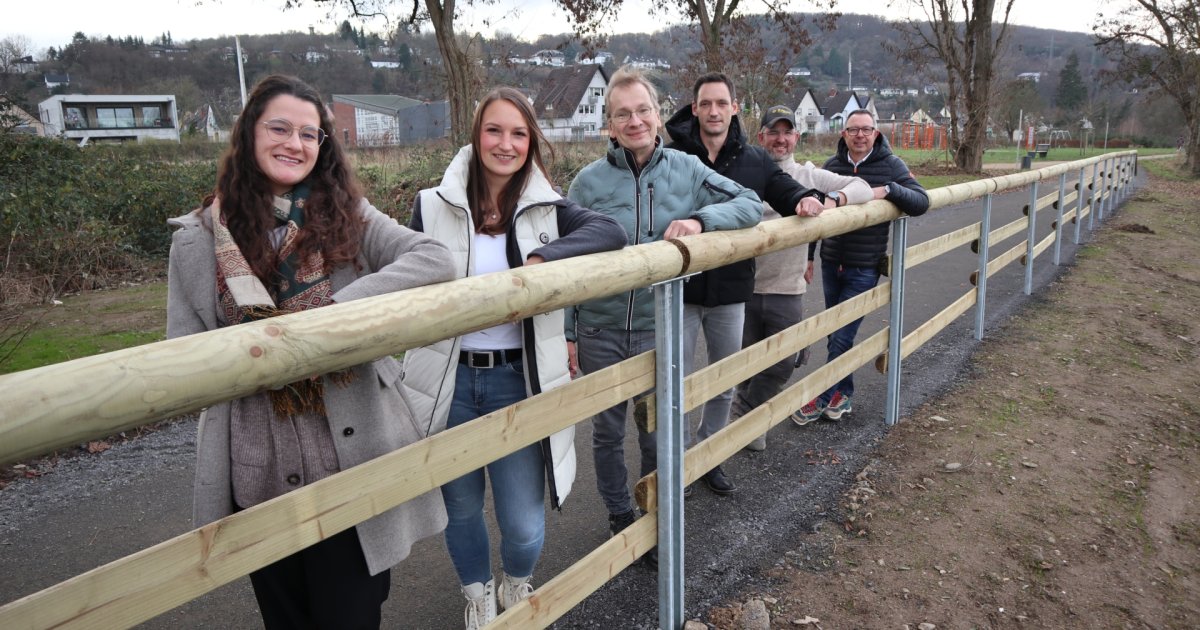 Wiederaufbau abgeschlossen: Ahrradweg zwischen Christinensteg und ...